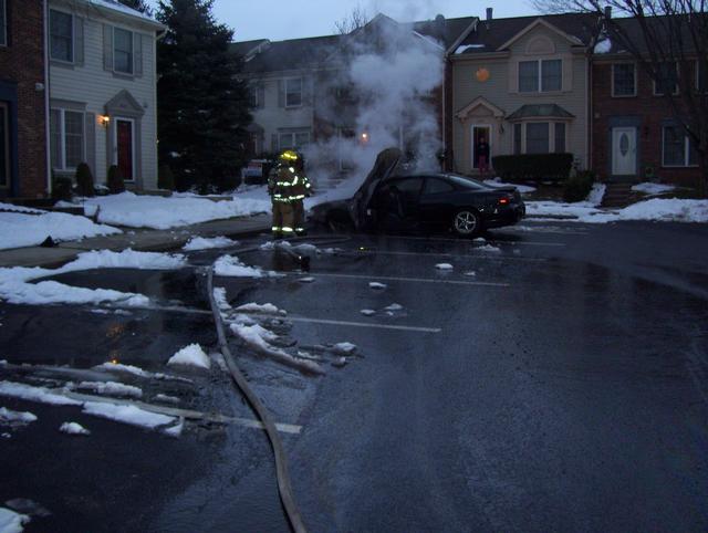 Car Well Off In 31's Area - United Steam Fire Engine Company #3